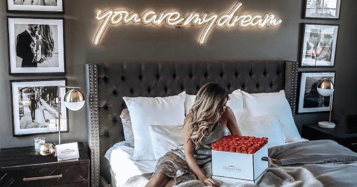 Best Neon Sign Ideas For Place To Transform your Sanctuary